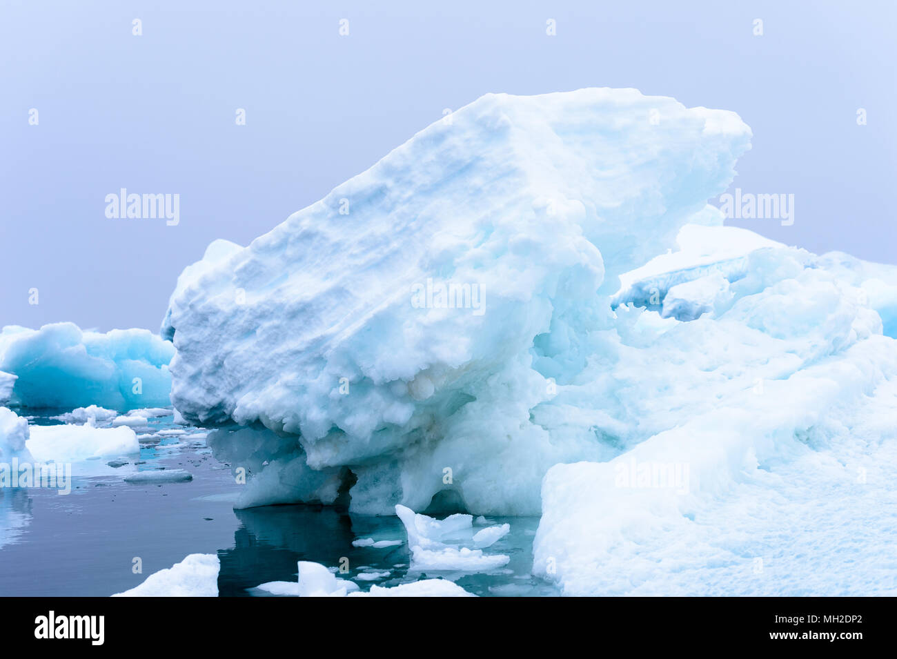 Antarctic ice formations Banque de photographies et d’images à haute ...