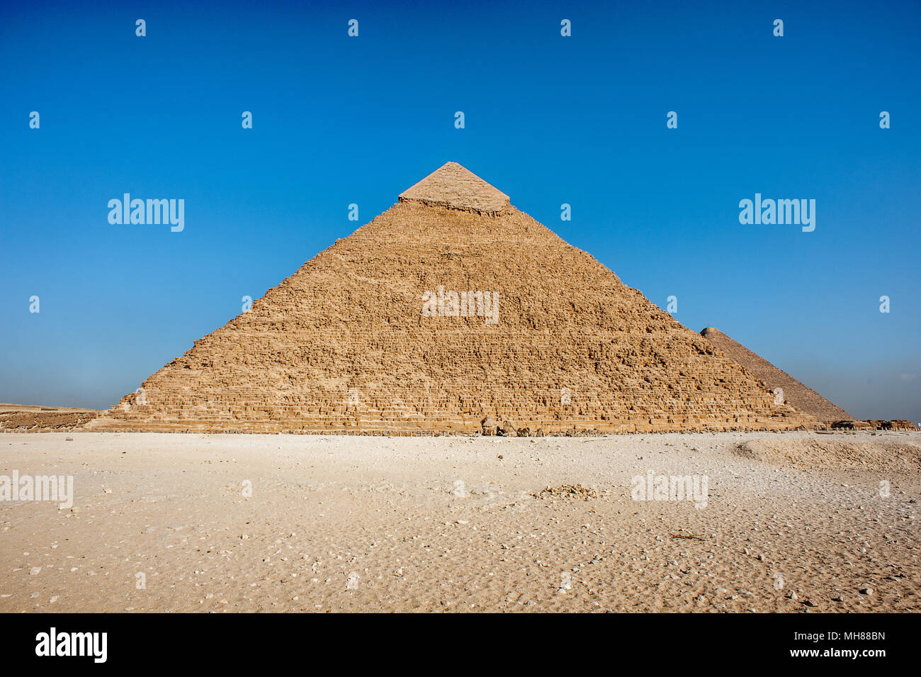 Pyramide de Khafré (pyramide de Khéphren), l'une des pyramides de Gizeh ...