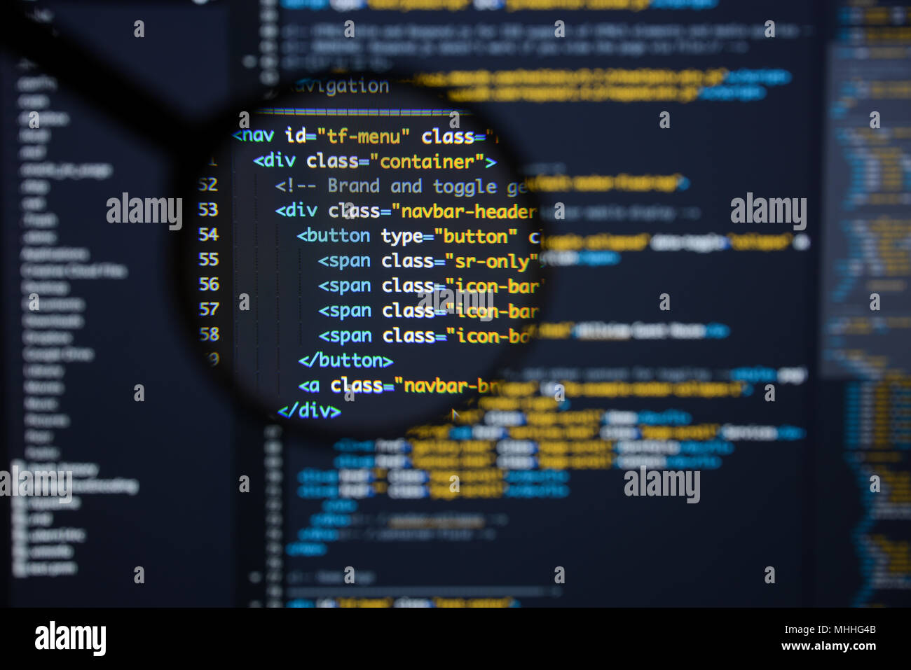 Du vrai code Html l'élaboration d'écran. Flux de travail programmation ...