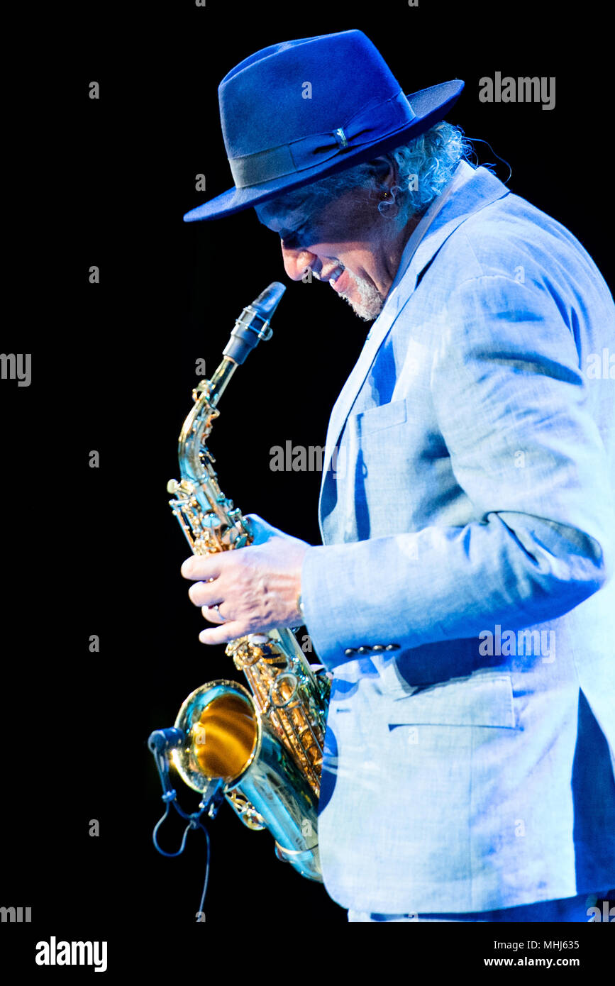 Massimo ruggieri Banque de photographies et d’images à haute résolution ...