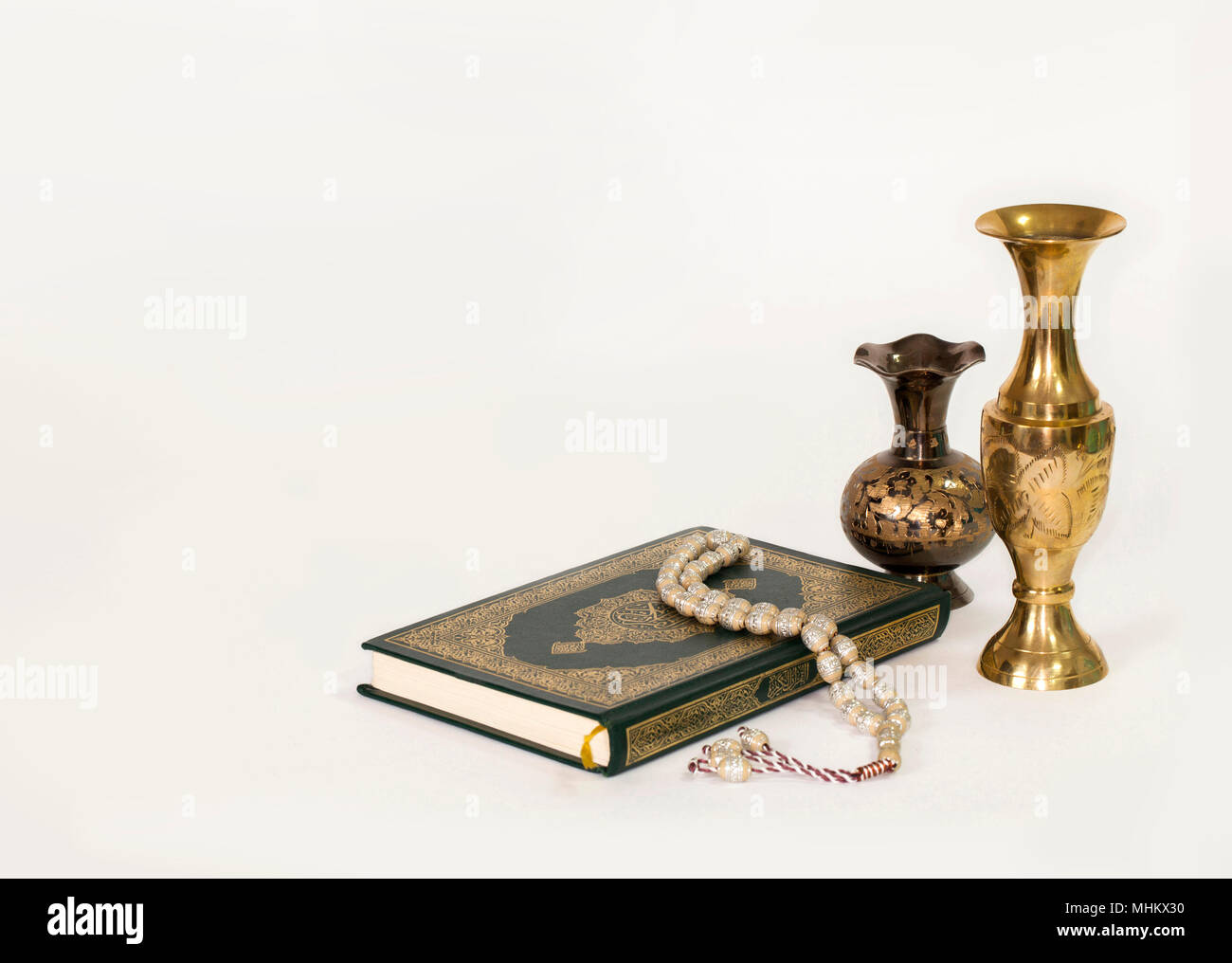 Livre coran Banque de photographies et d’images à haute résolution - Alamy