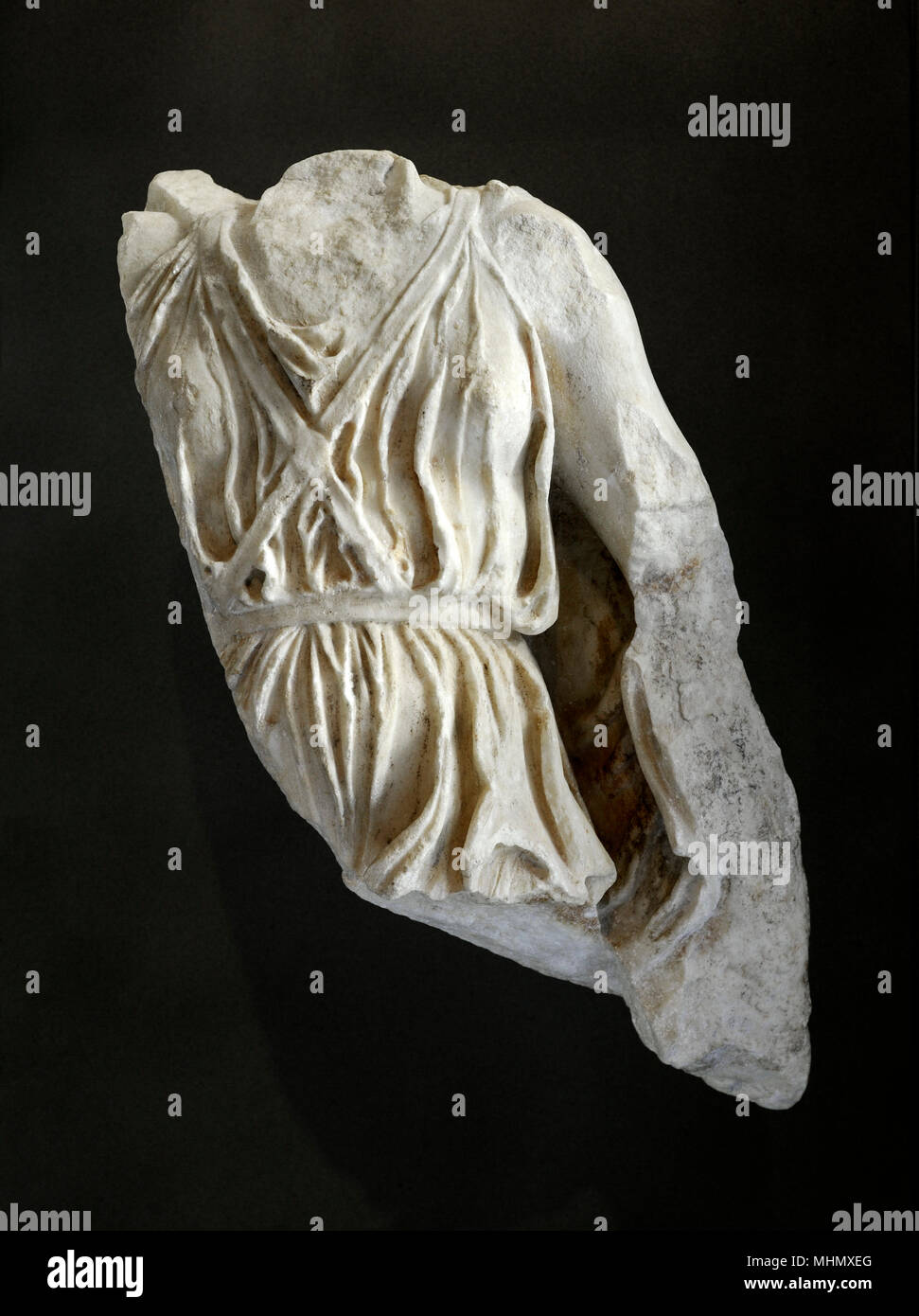 Le parapet du temple d'Athena Nike. Le port d'un péplos Nike en ...