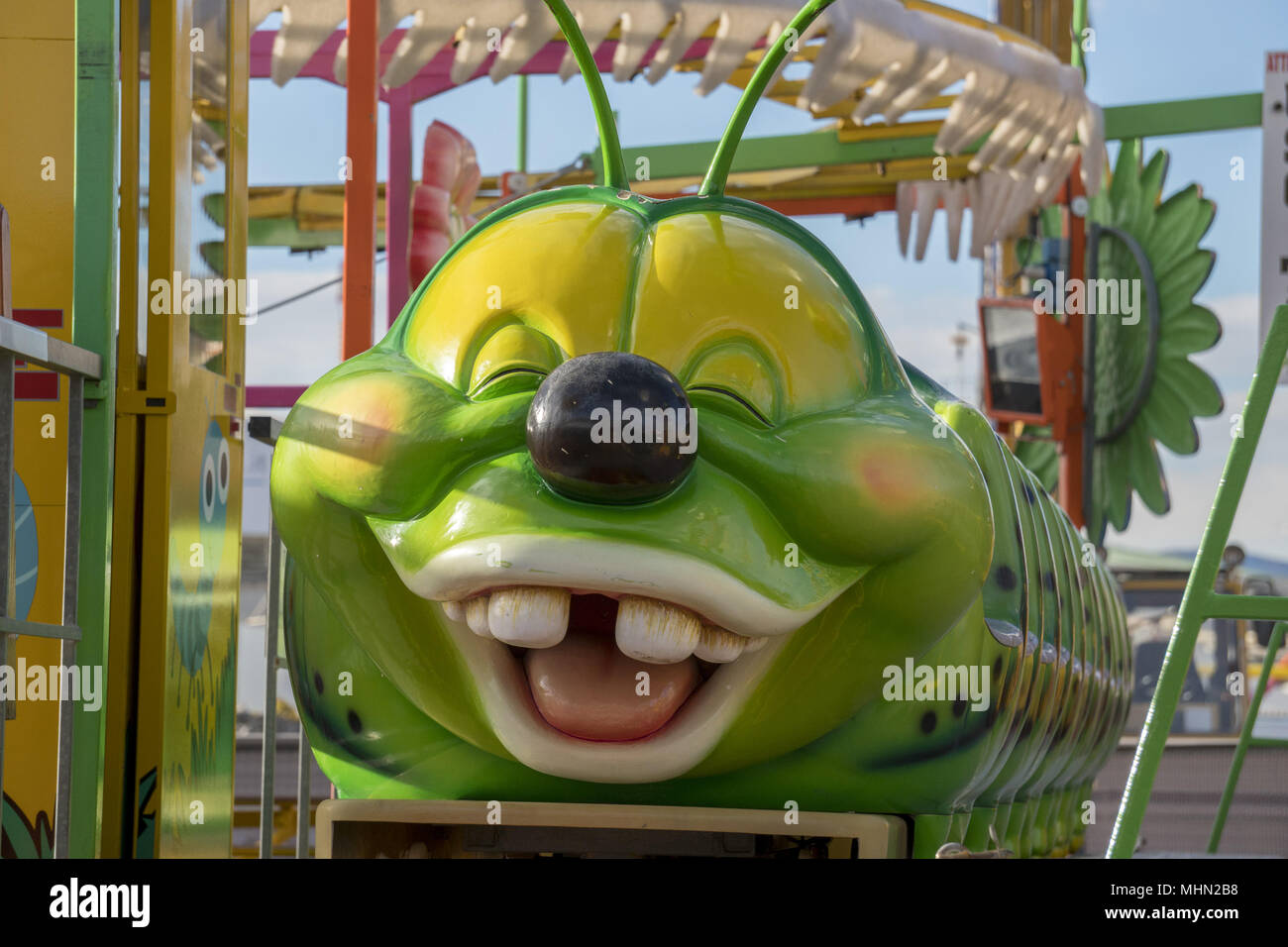 Caterpillar ride Banque de photographies et d’images à haute résolution ...