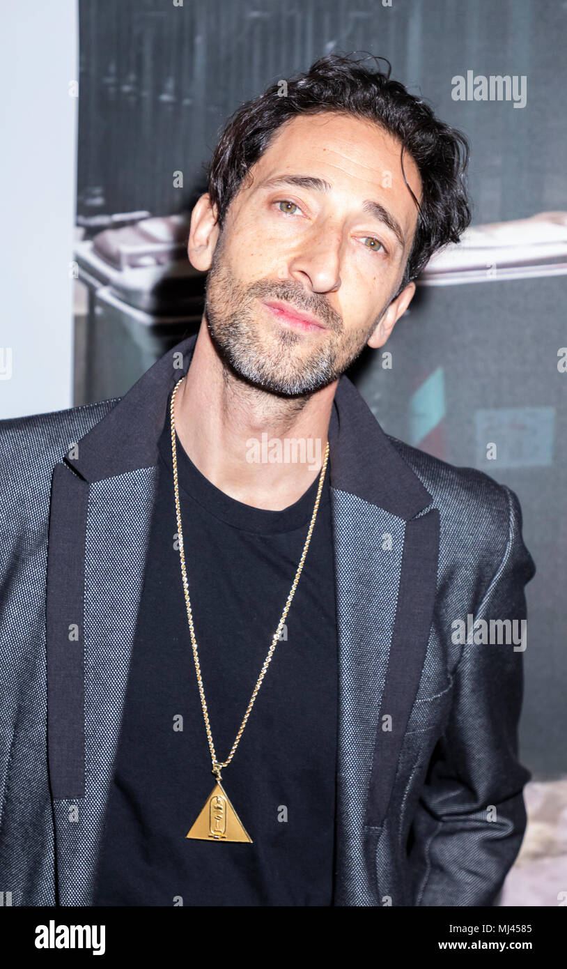 Sam brody Banque de photographies et d’images à haute résolution - Alamy