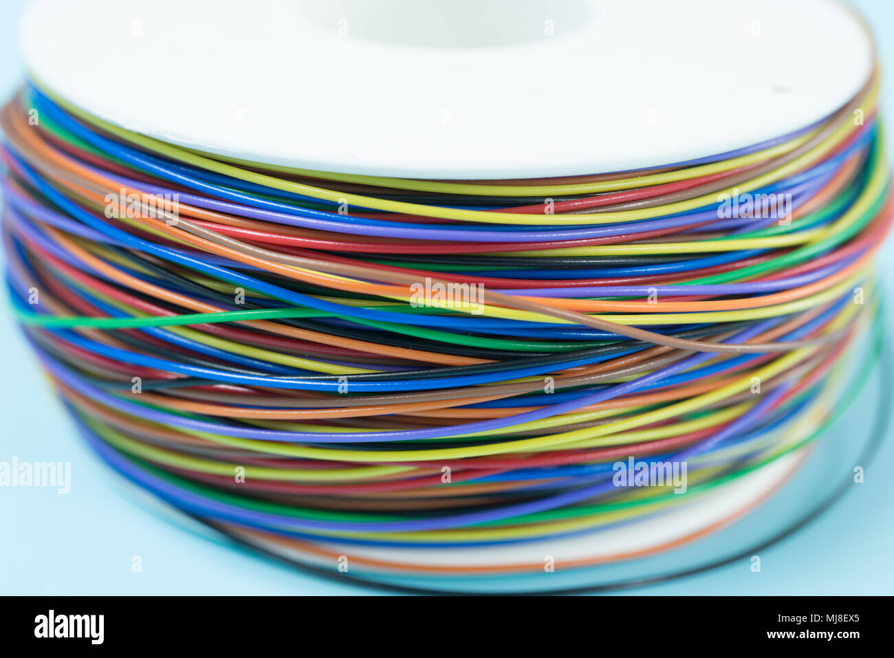 Câblage électrique câblage électrique de l'installation Photo Stock - Alamy