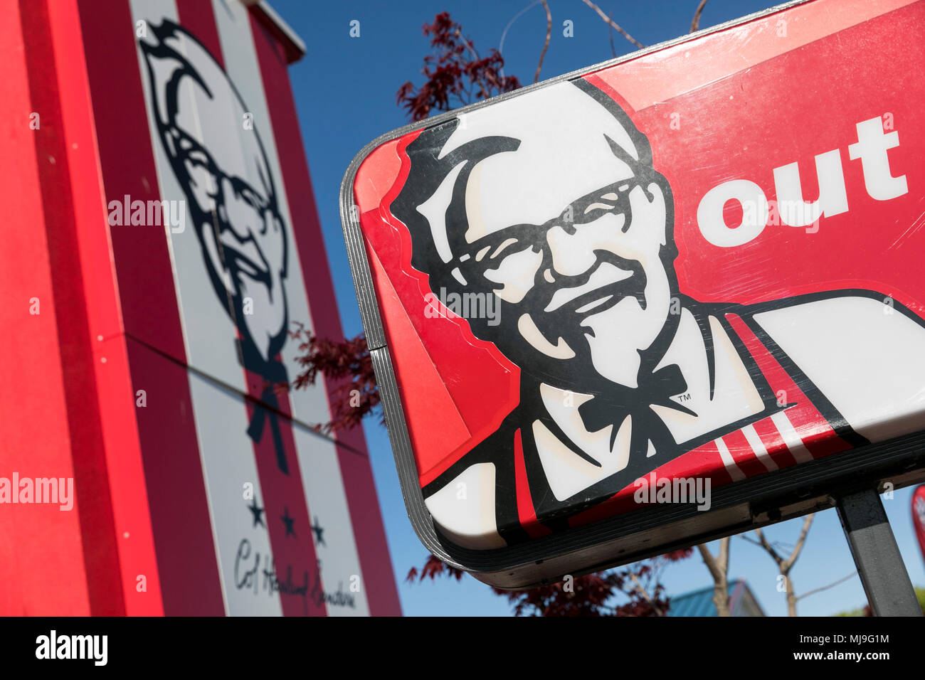 Kfc kentucky poulet frit Banque de photographies et d’images à haute ...