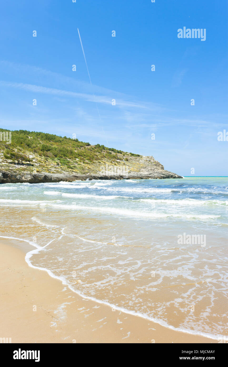 Cala lunga bay Banque de photographies et d’images à haute résolution ...