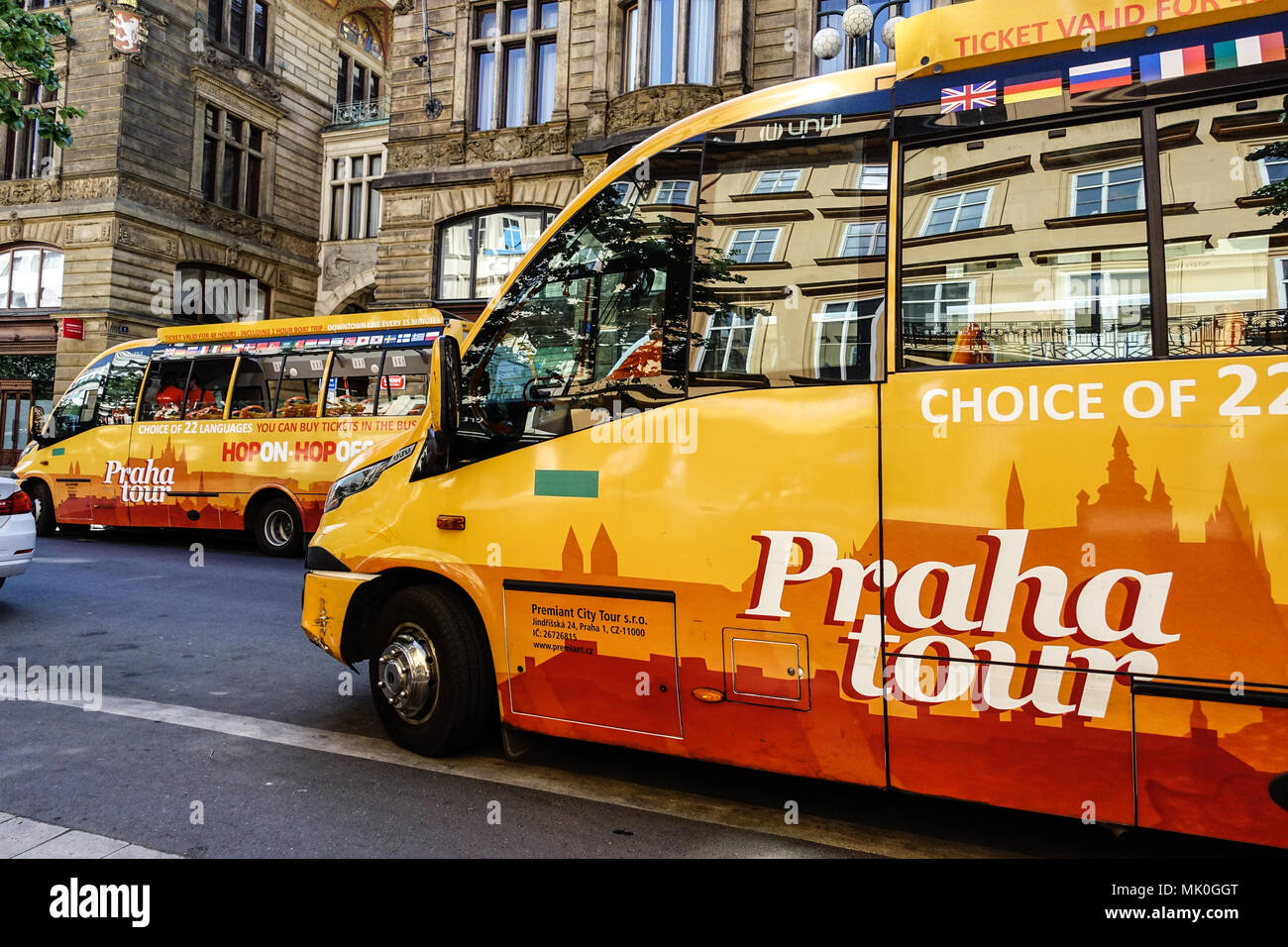 Prague city sightseeing tours Banque de photographies et d’images à ...