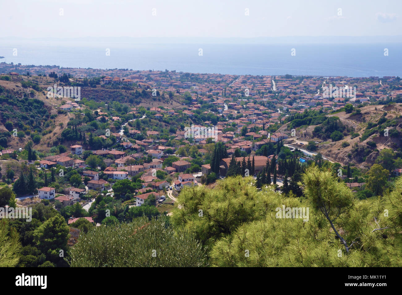 Nikiti village in sithonia peninsula of halkidiki greece Banque de ...