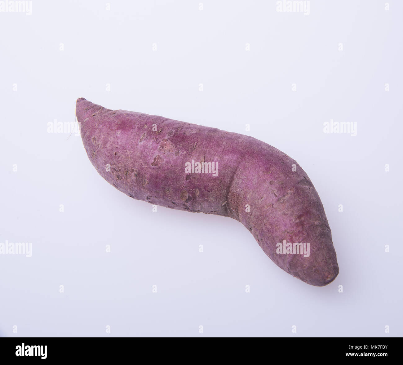 La PATATE DOUCE La patate douce ou rouge sur un arrière-plan Photo ...