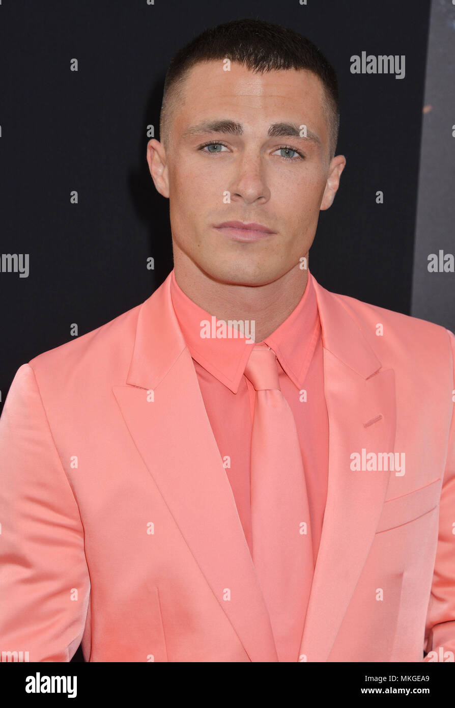 Colton Haynes 203 San Andreas à la première au théâtre chinois de ...