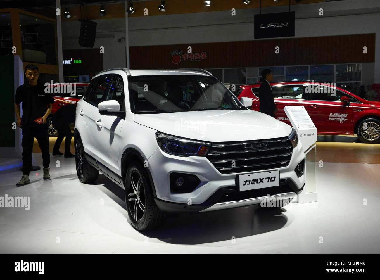 Lifan auto Banque de photographies et d’images à haute résolution - Alamy