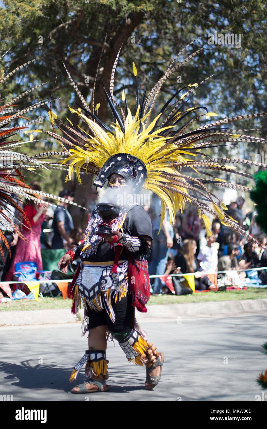 Aztec dancers Banque de photographies et d’images à haute résolution ...