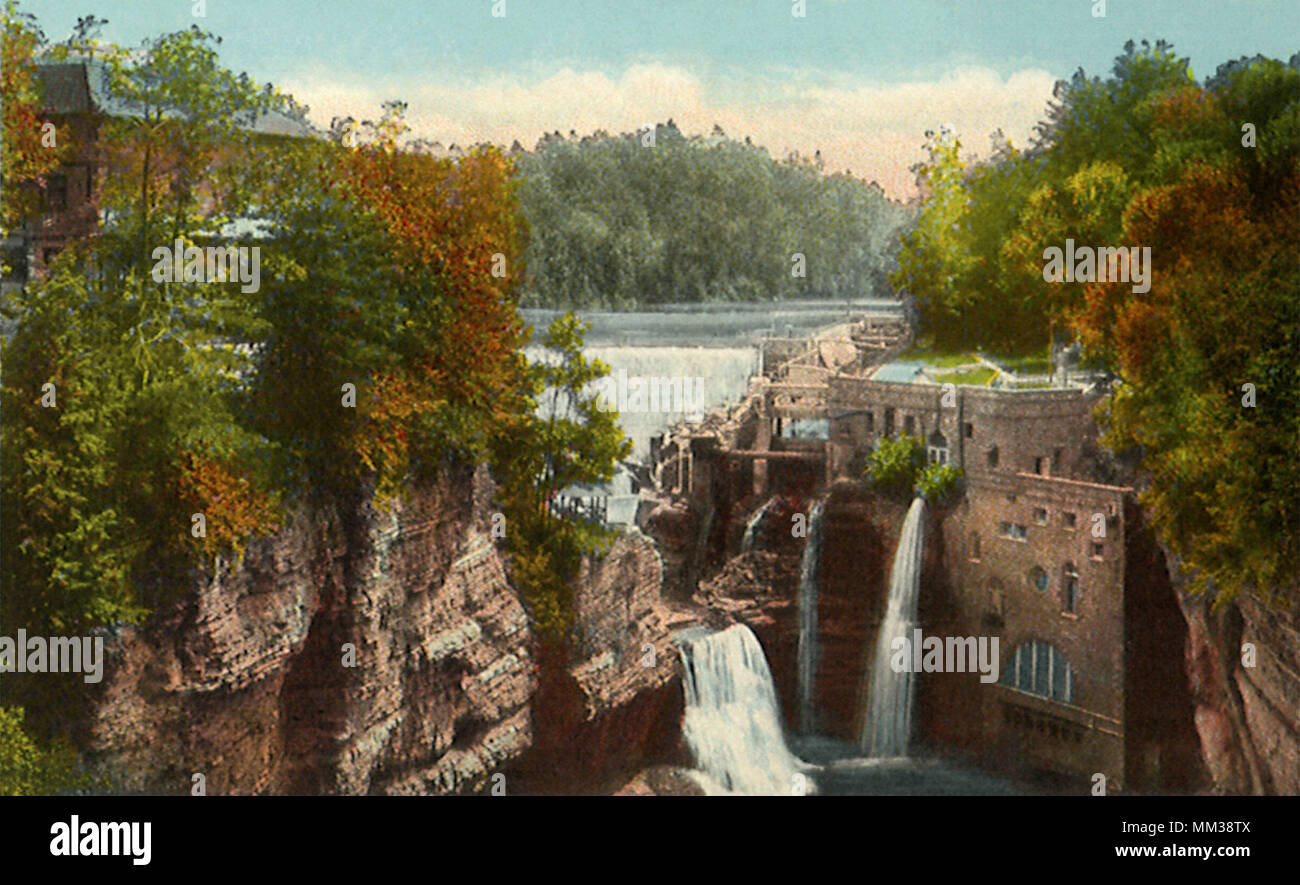 Triphammer falls Banque de photographies et d’images à haute résolution ...