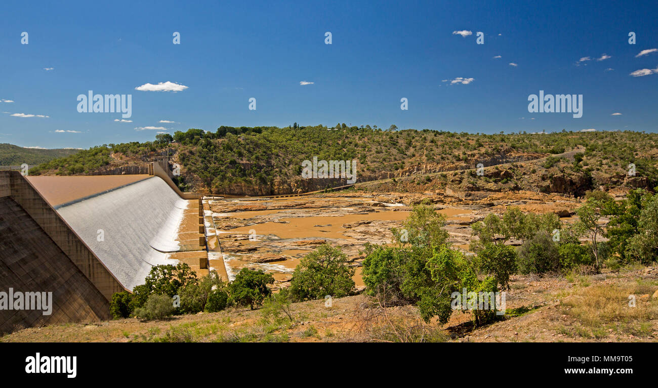 Barrage de burdekin falls Banque de photographies et d’images à haute ...