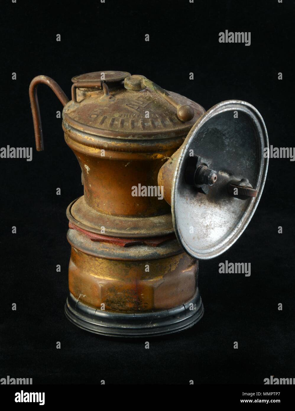 Les lampes à carbure, ou des lampes à gaz acétylène lampes simples,que ...