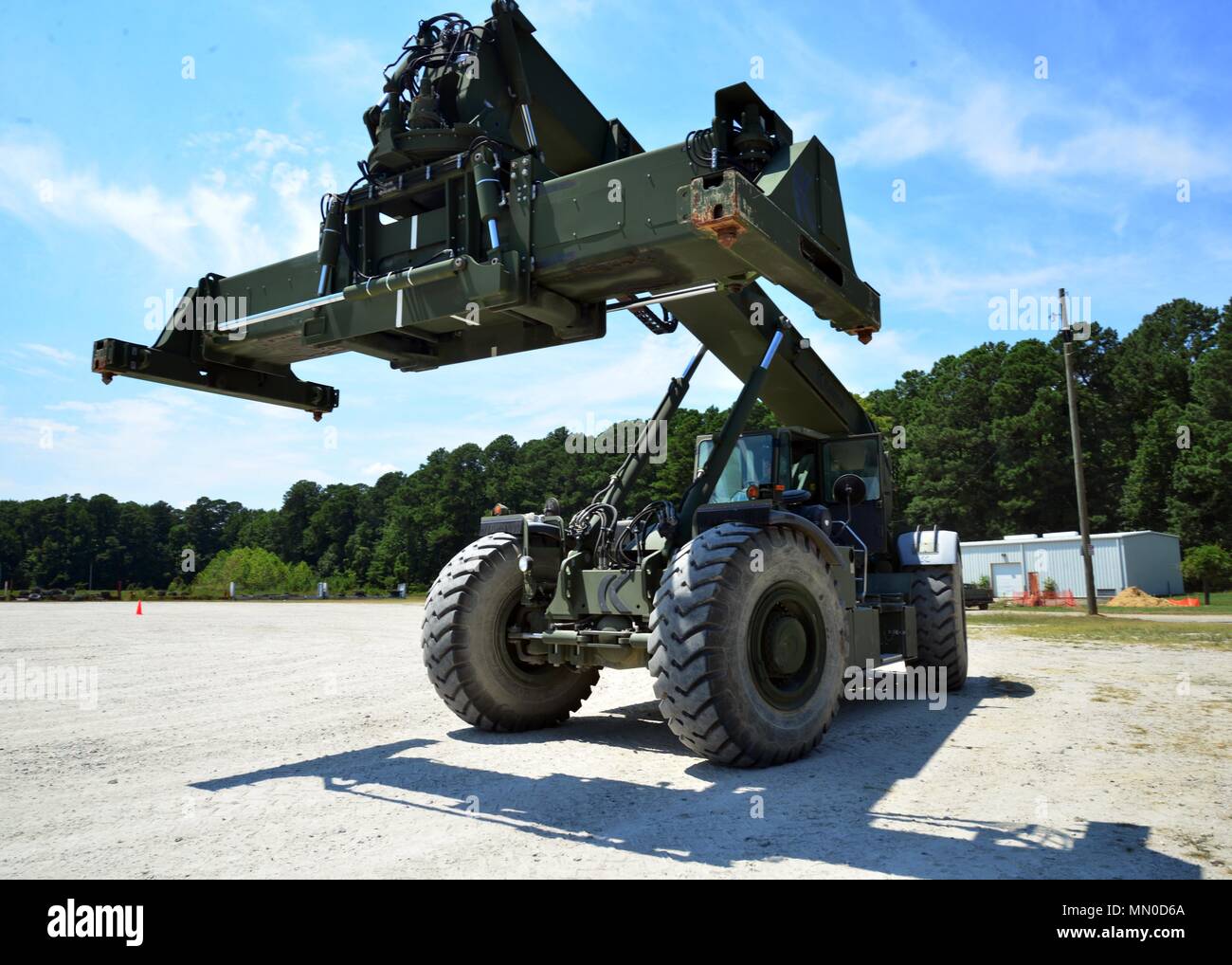 Kalmar rough terrain container handler Banque de photographies et d ...