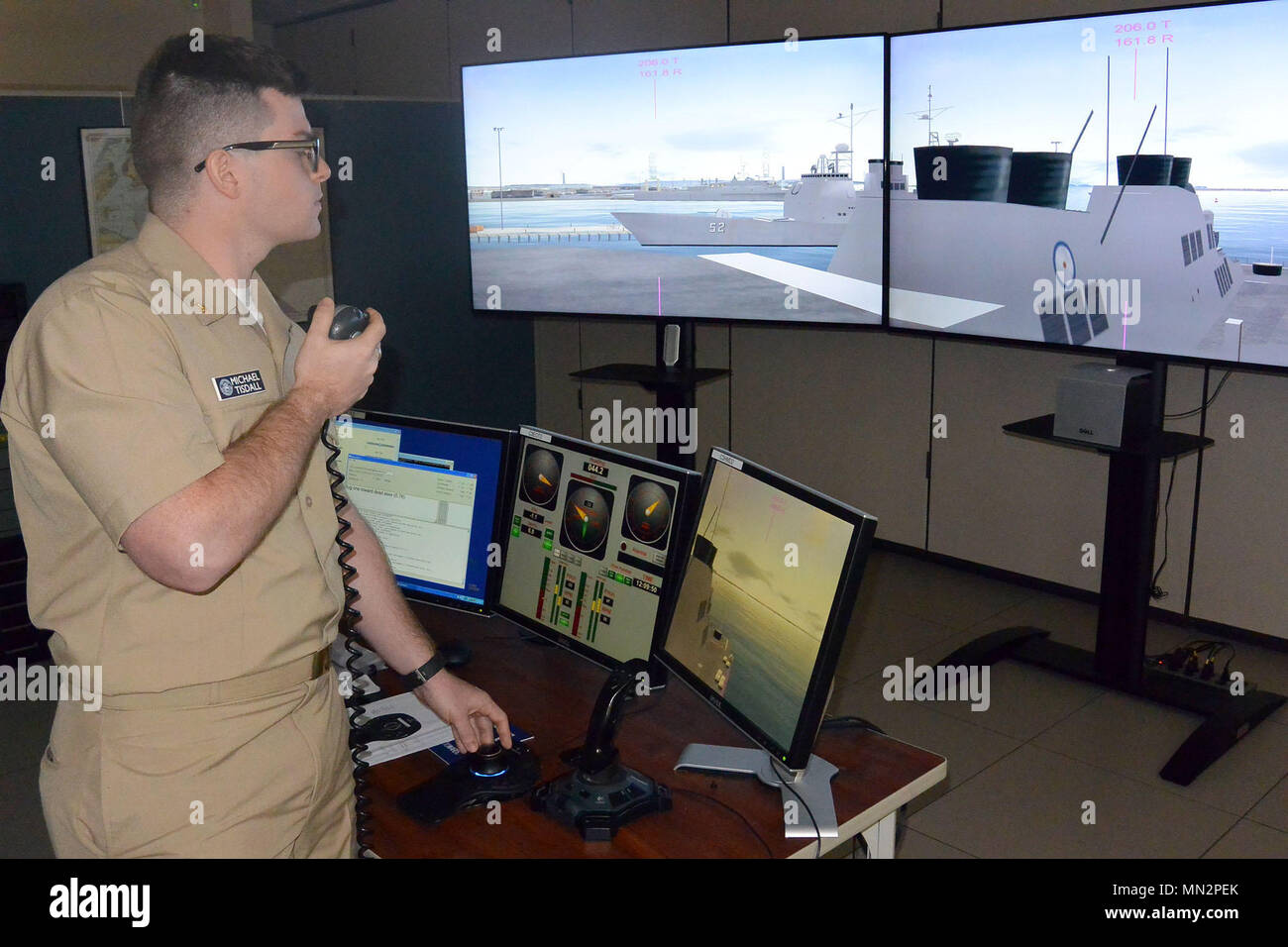 Aspirant marine 1 re classe michael tisdall Banque de photographies et ...