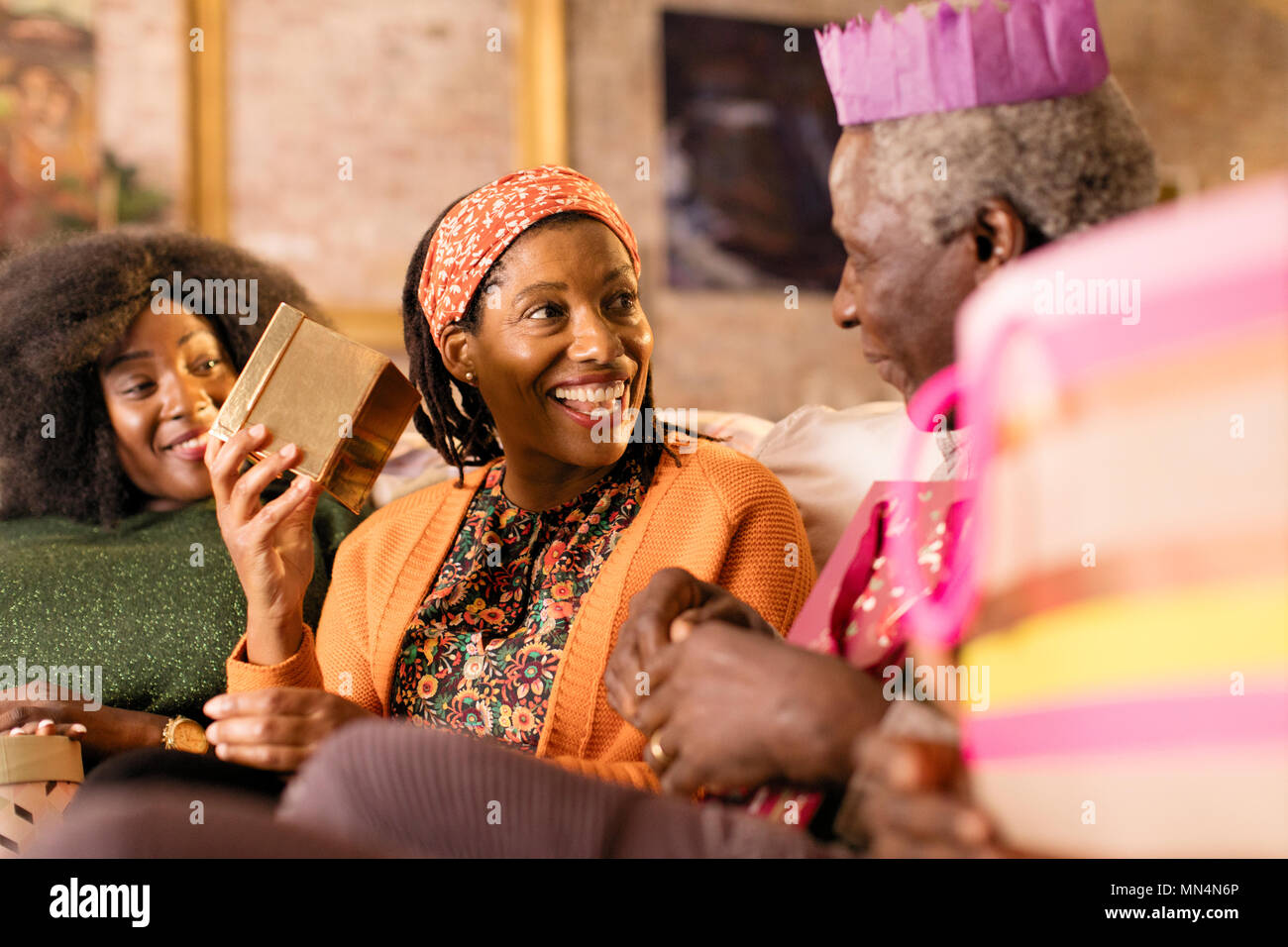 Recevoir la couronne de vie Banque de photographies et d’images à haute ...