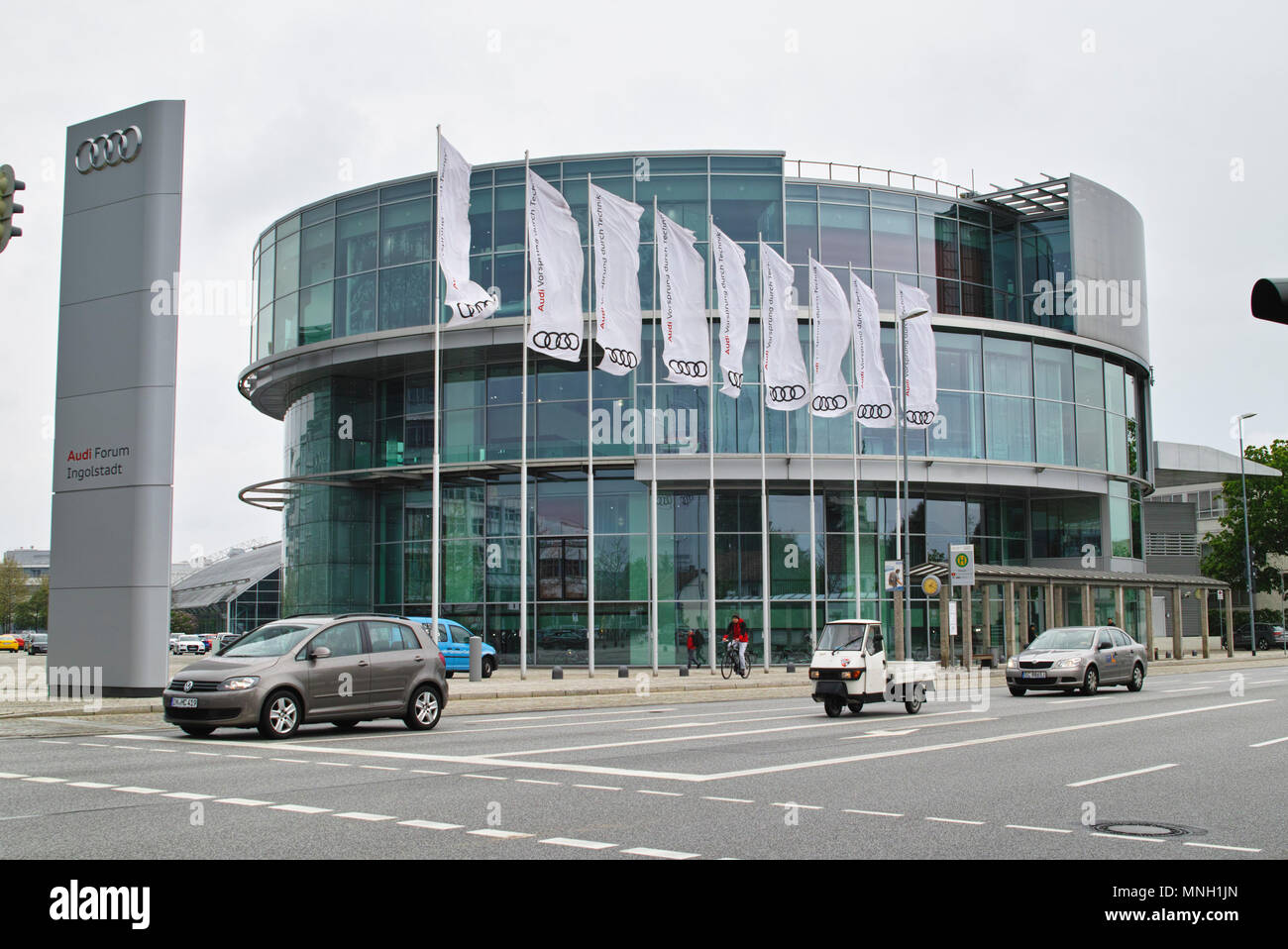 Audi museum Banque de photographies et d’images à haute résolution - Alamy