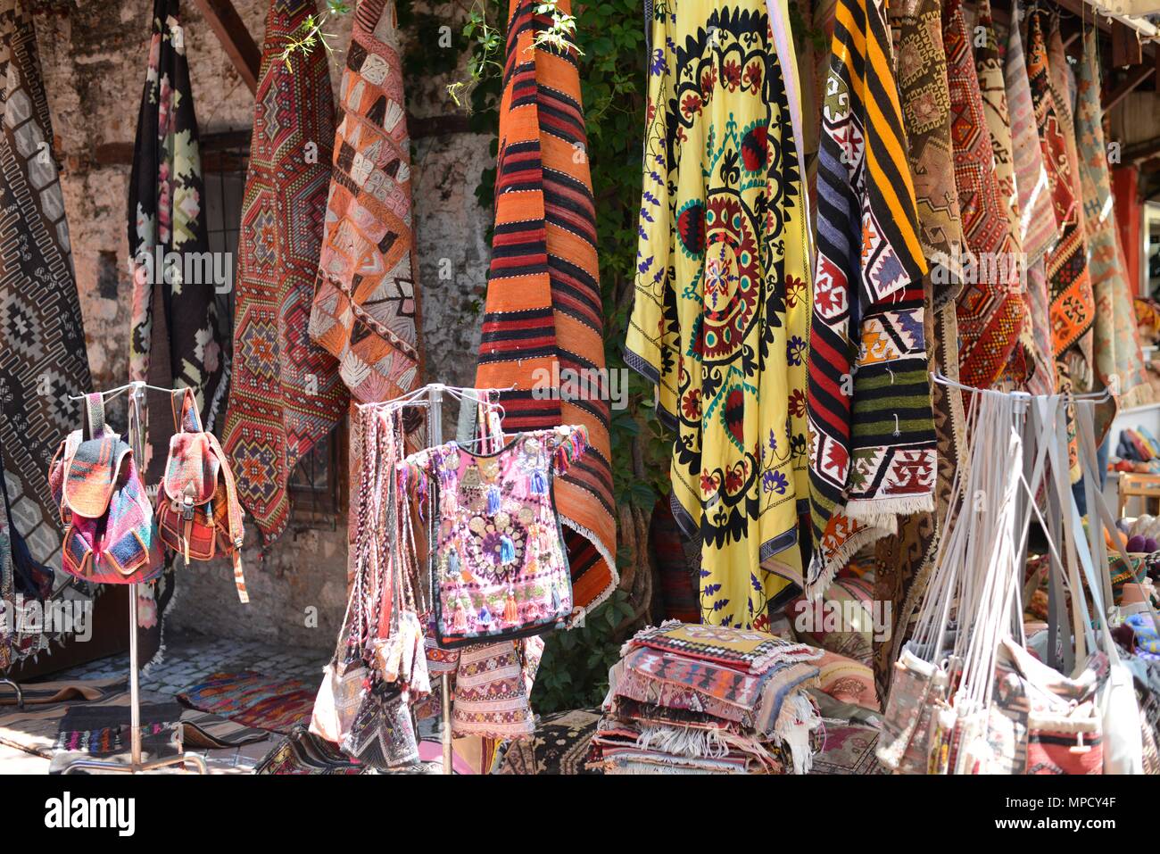 Shops in fethiye market turkey Banque de photographies et d’images à ...