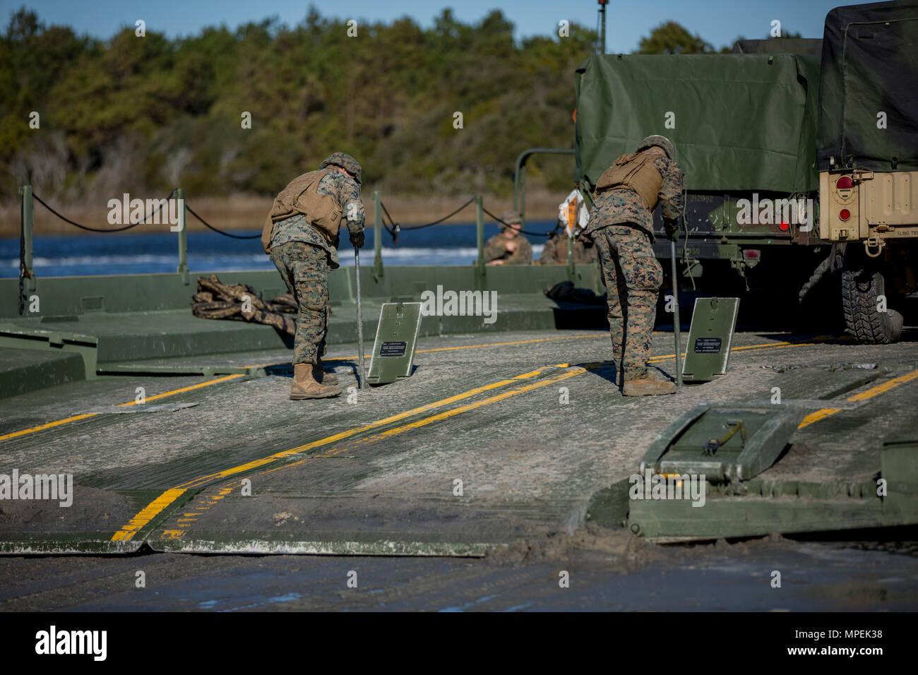 Les Marines américains avec batterie K, 1er Bataillon, 10e Régiment de ...
