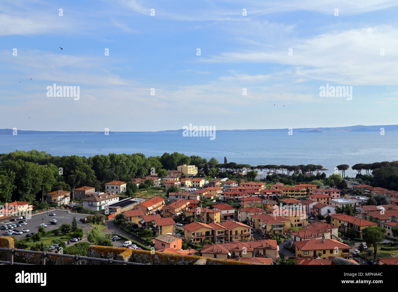Lago di bolsena Banque de photographies et d’images à haute résolution ...