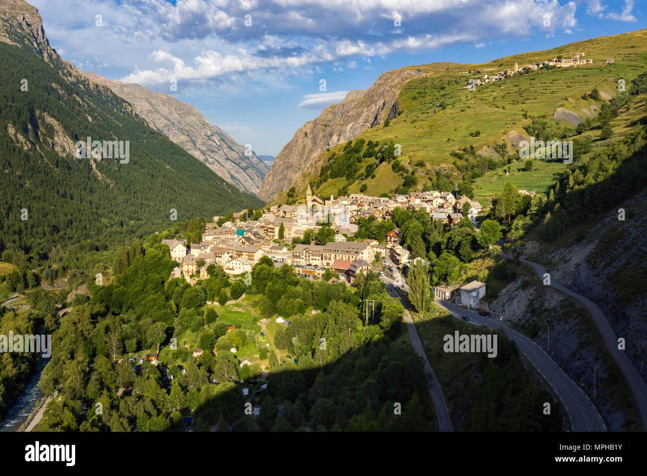 Romanche valley Banque de photographies et d’images à haute résolution ...