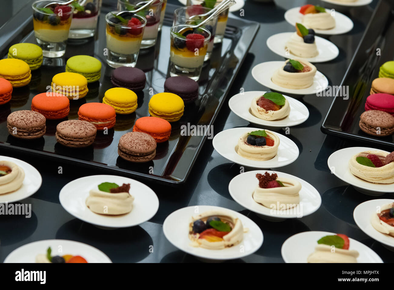 Fruits des bois Banque de photographies et d’images à haute résolution ...