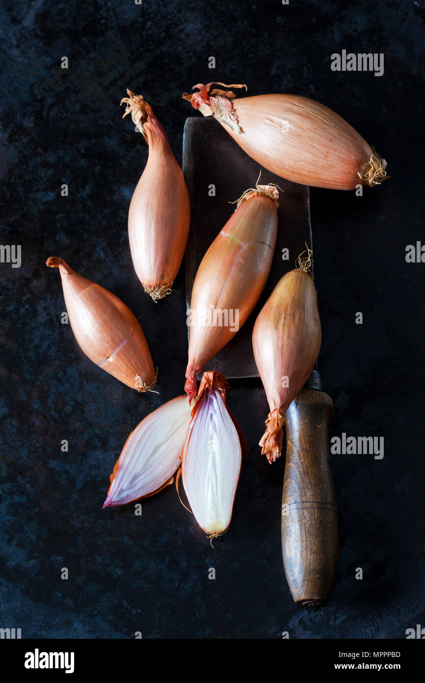 échalotes bananes Banque de photographies et d’images à haute ...