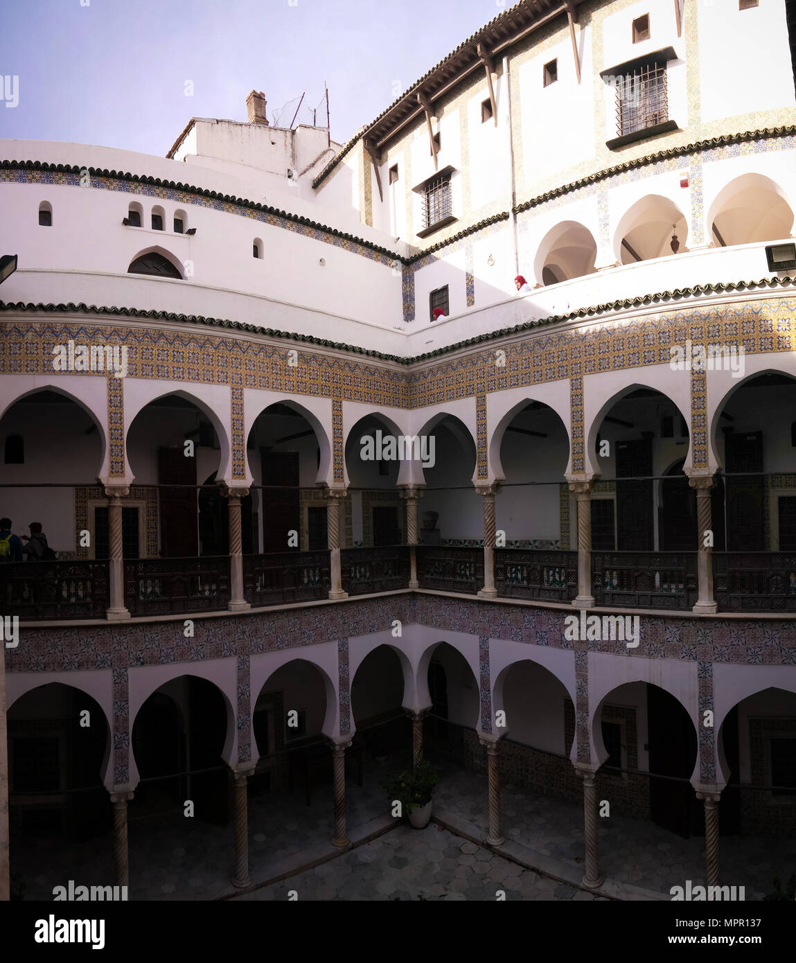 Algerian architecture islamique Banque de photographies et d’images à haute résolution - Alamy