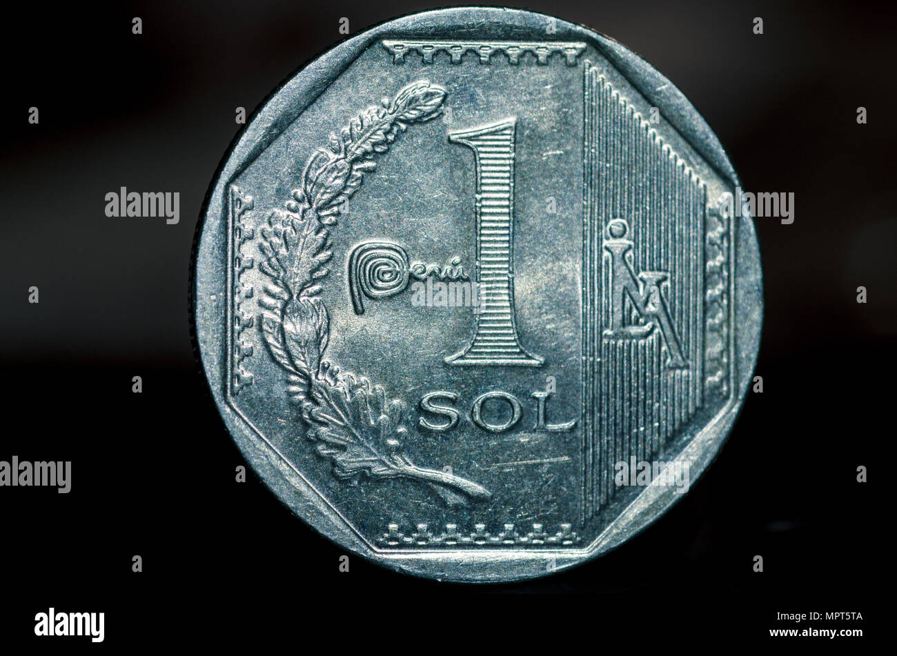 Peruvian sol Banque de photographies et d’images à haute résolution - Alamy