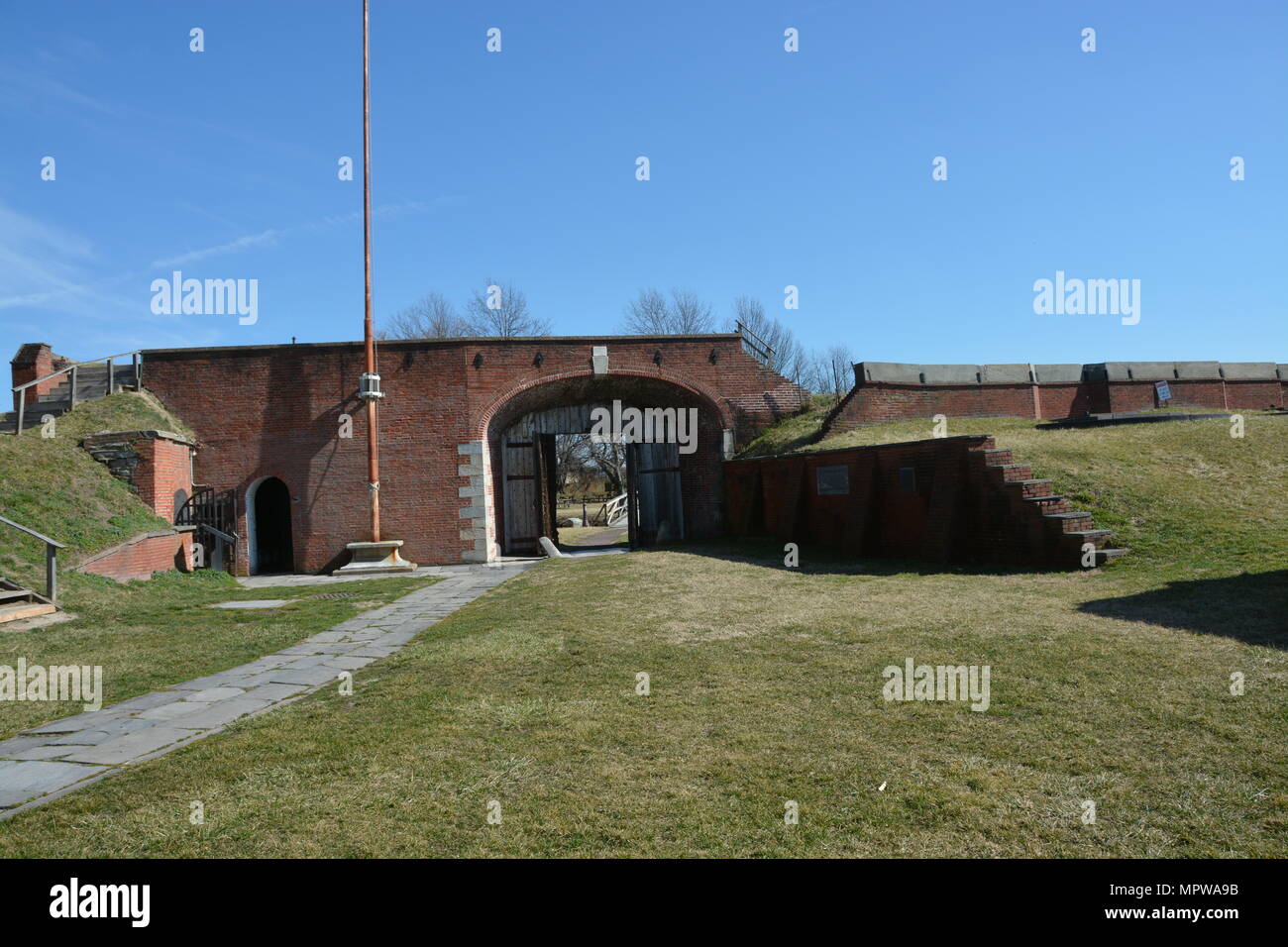 Le portail de l'historique Fort Mifflin. Partie de Fort Mifflin est ...