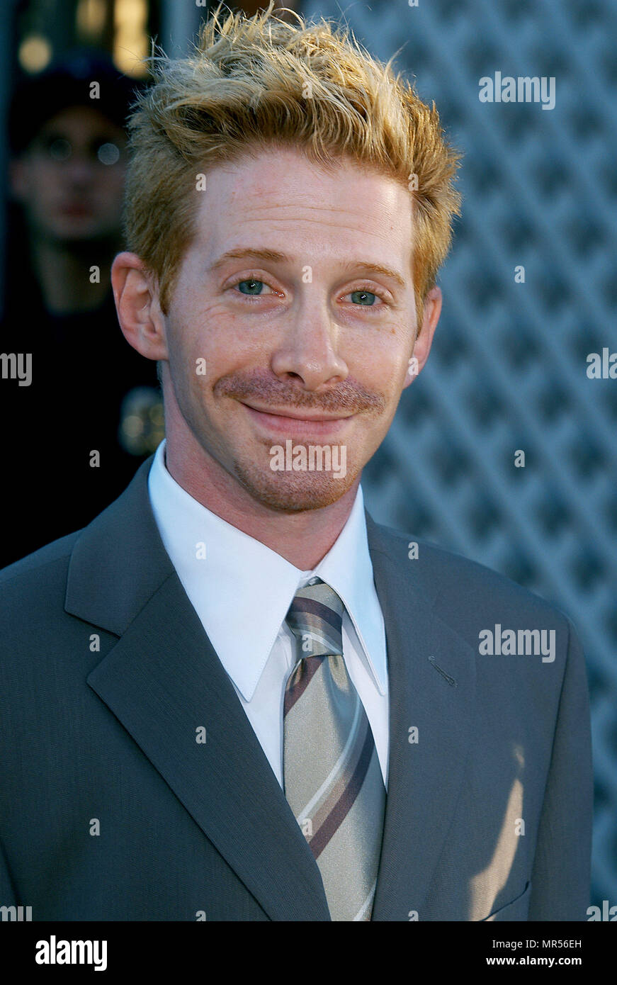 Seth Green arrivant à la première de ' Austin Powers in Goldmember ' à ...