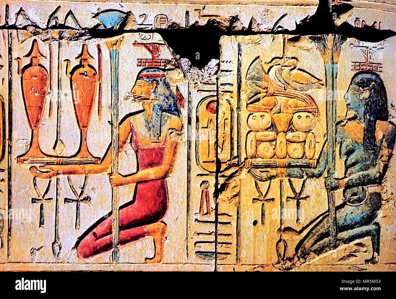 Relief mural peint au temple ramesses ii abydos Banque de photographies ...
