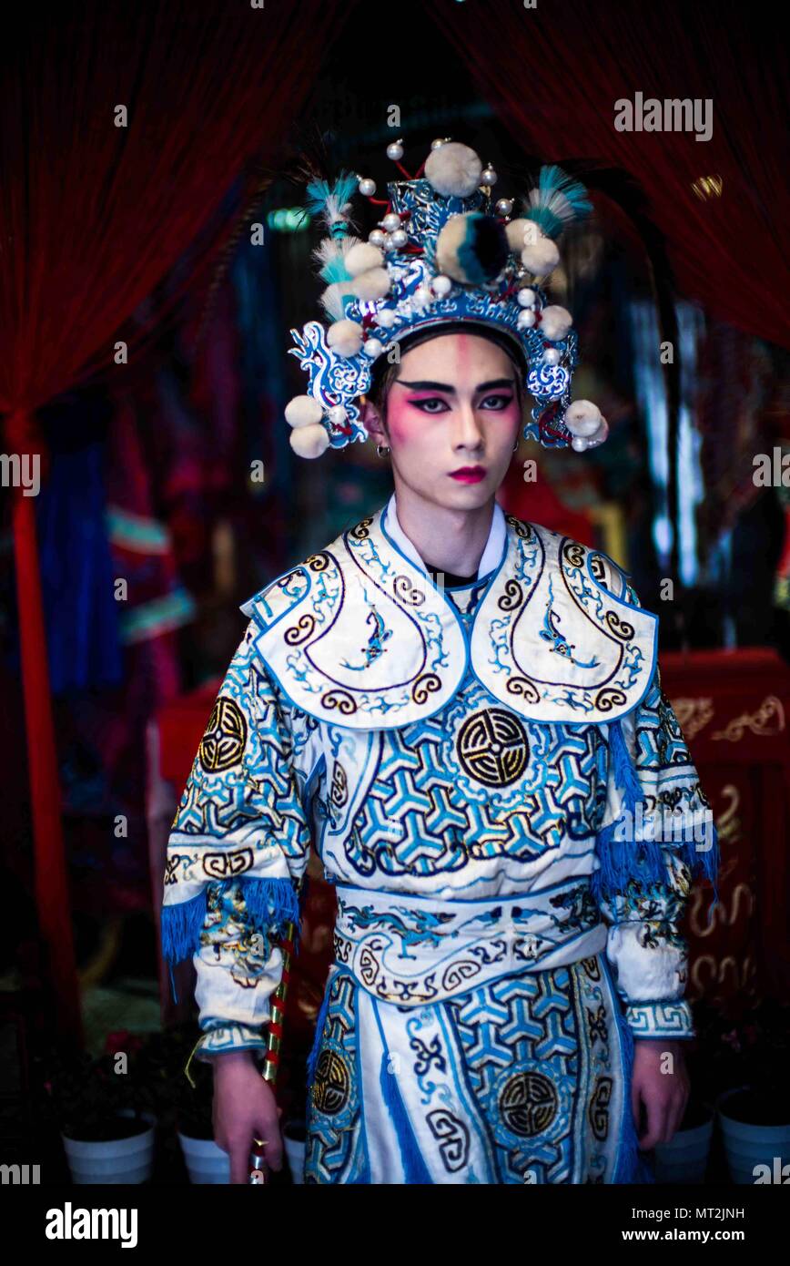 Le Sichuan, Shanghai, Chine. 28 mai, 2018. Sichuanese opera est un type ...