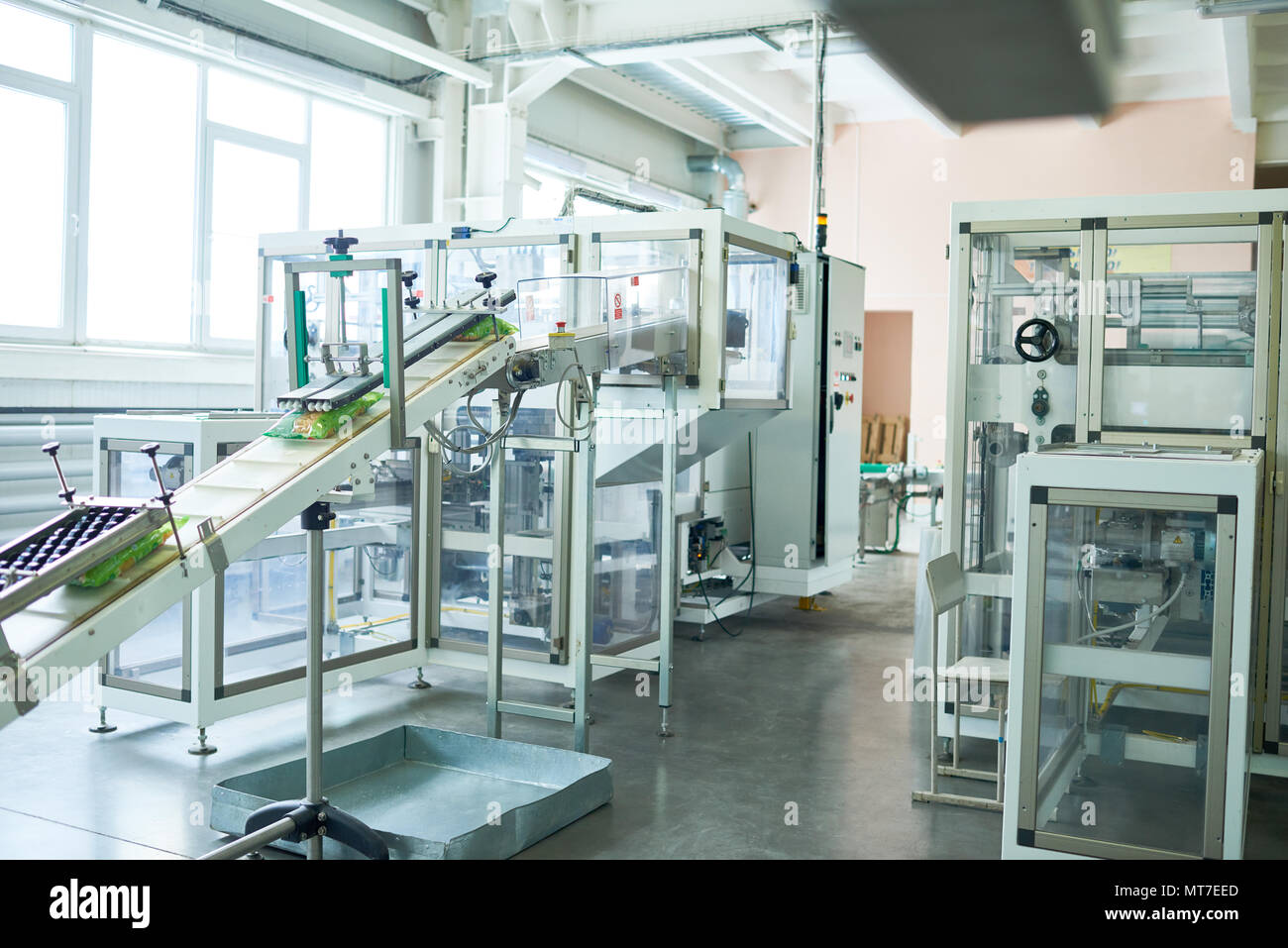 Usine Moderne Banque d'image et photos - Alamy