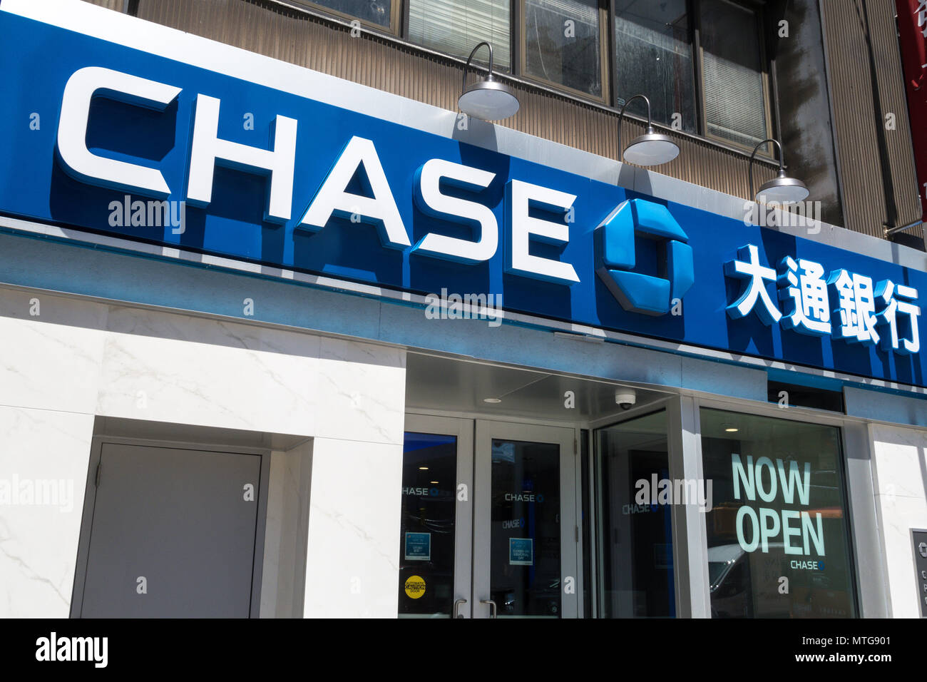 Chase bank sign Banque de photographies et d’images à haute résolution ...