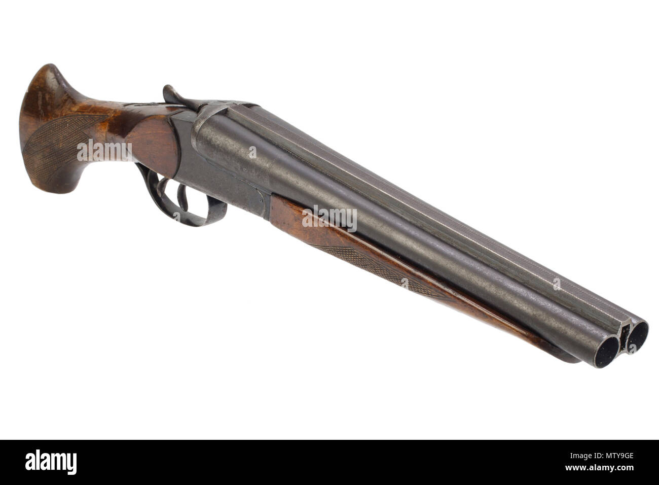 Arme du crime - fusil à canon scié isolated on white Photo Stock - Alamy