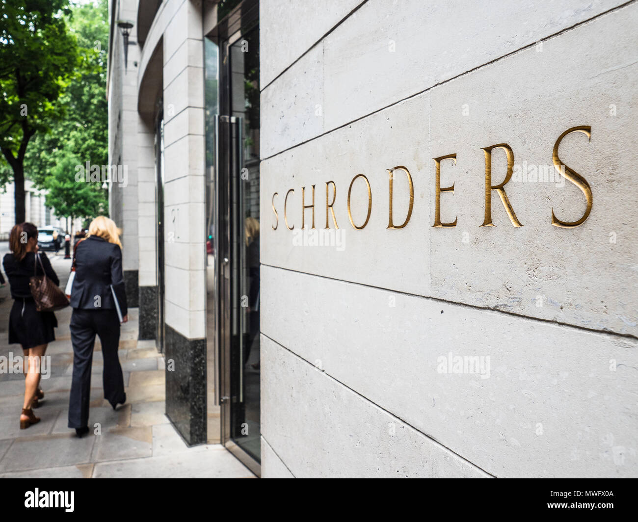 Schroders plc Banque de photographies et d’images à haute résolution ...