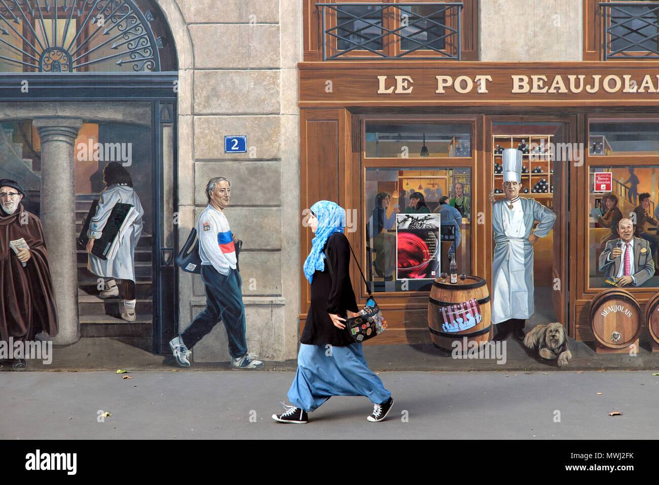La Fresque des Lyonnais / Fresque des Lyonnais fresque avec le célèbre ...