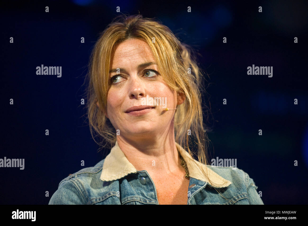 Welsh actress eve myles Banque de photographies et d’images à haute ...