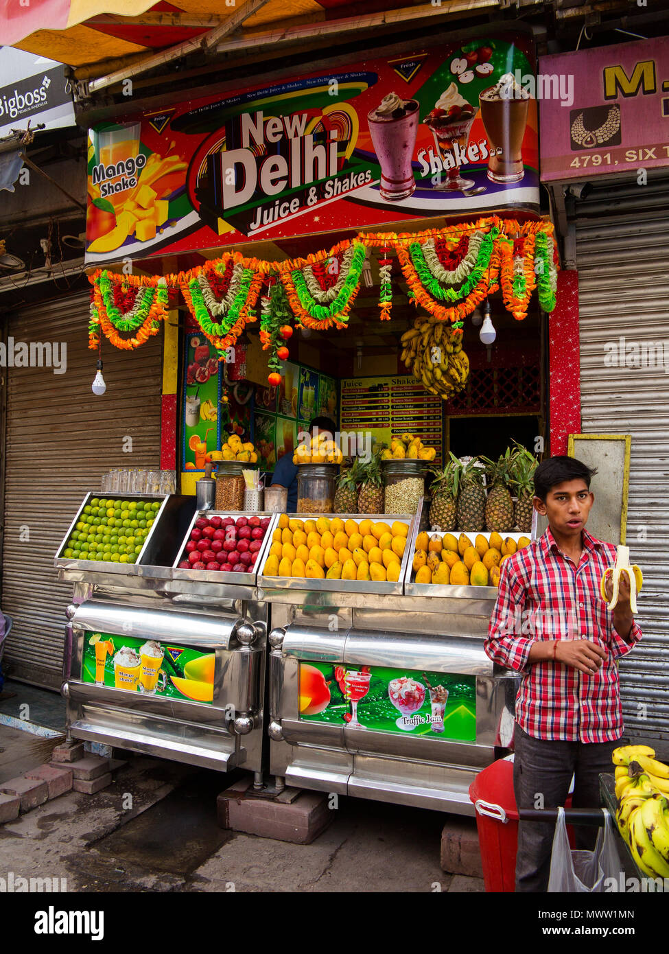 Shop fruit juice Banque de photographies et d’images à haute résolution ...