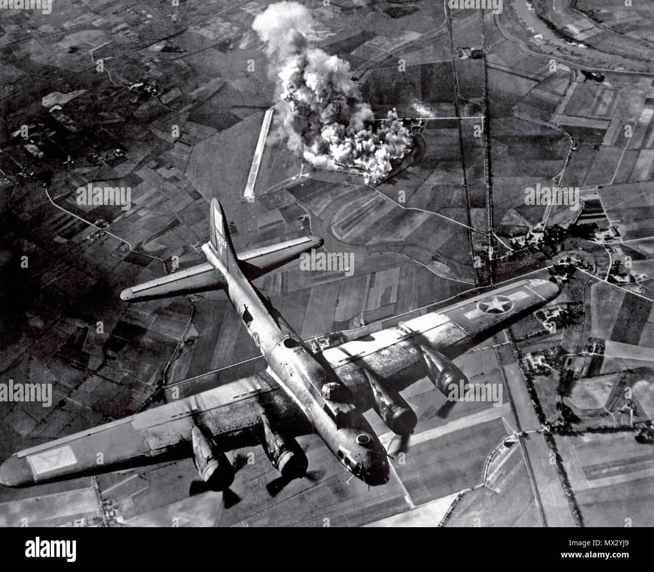 Bombardement 1943 Banque de photographies et d’images à haute ...
