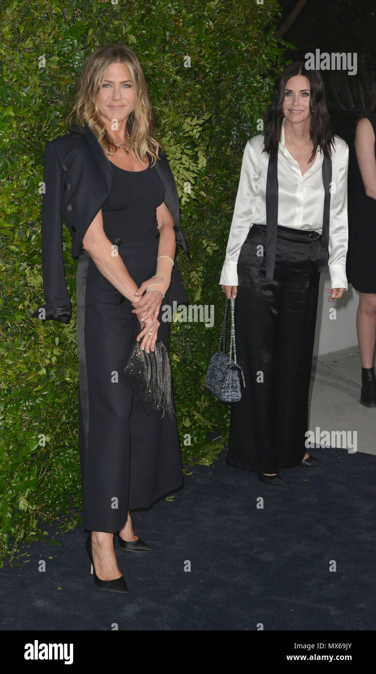 Courtney cox jennifer aniston Banque de photographies et d’images à ...