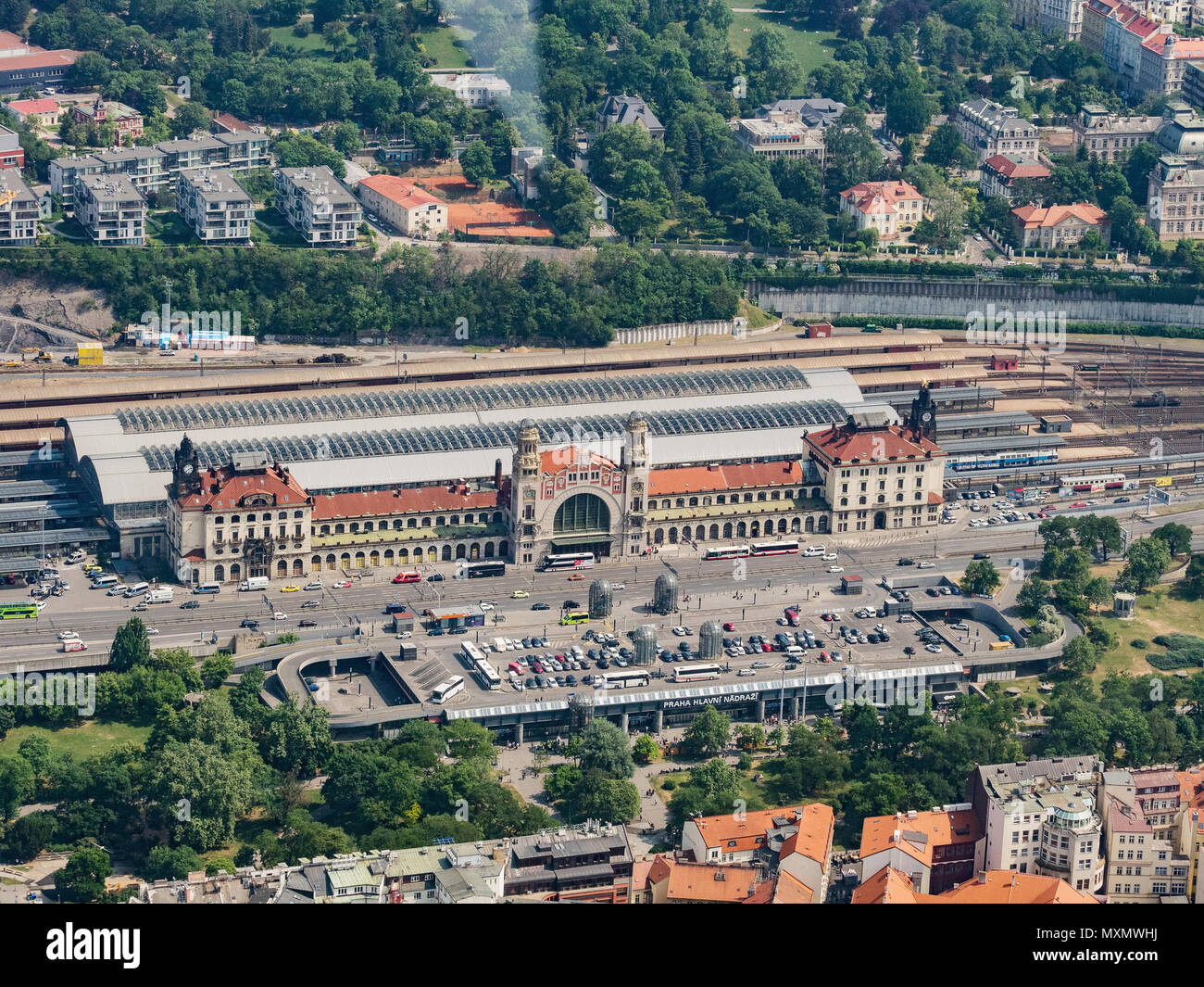 Prague train station Banque de photographies et d’images à haute ...