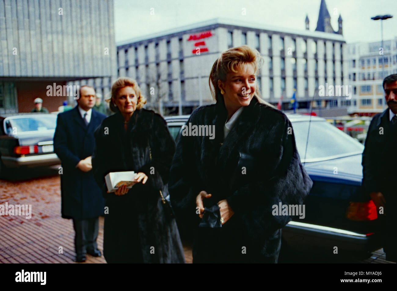 Lisa najeeb halaby Banque de photographies et d’images à haute ...