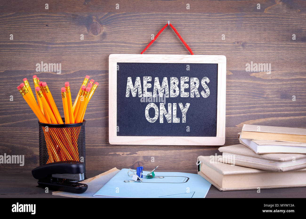 Private club members only sign Banque de photographies et d’images à ...