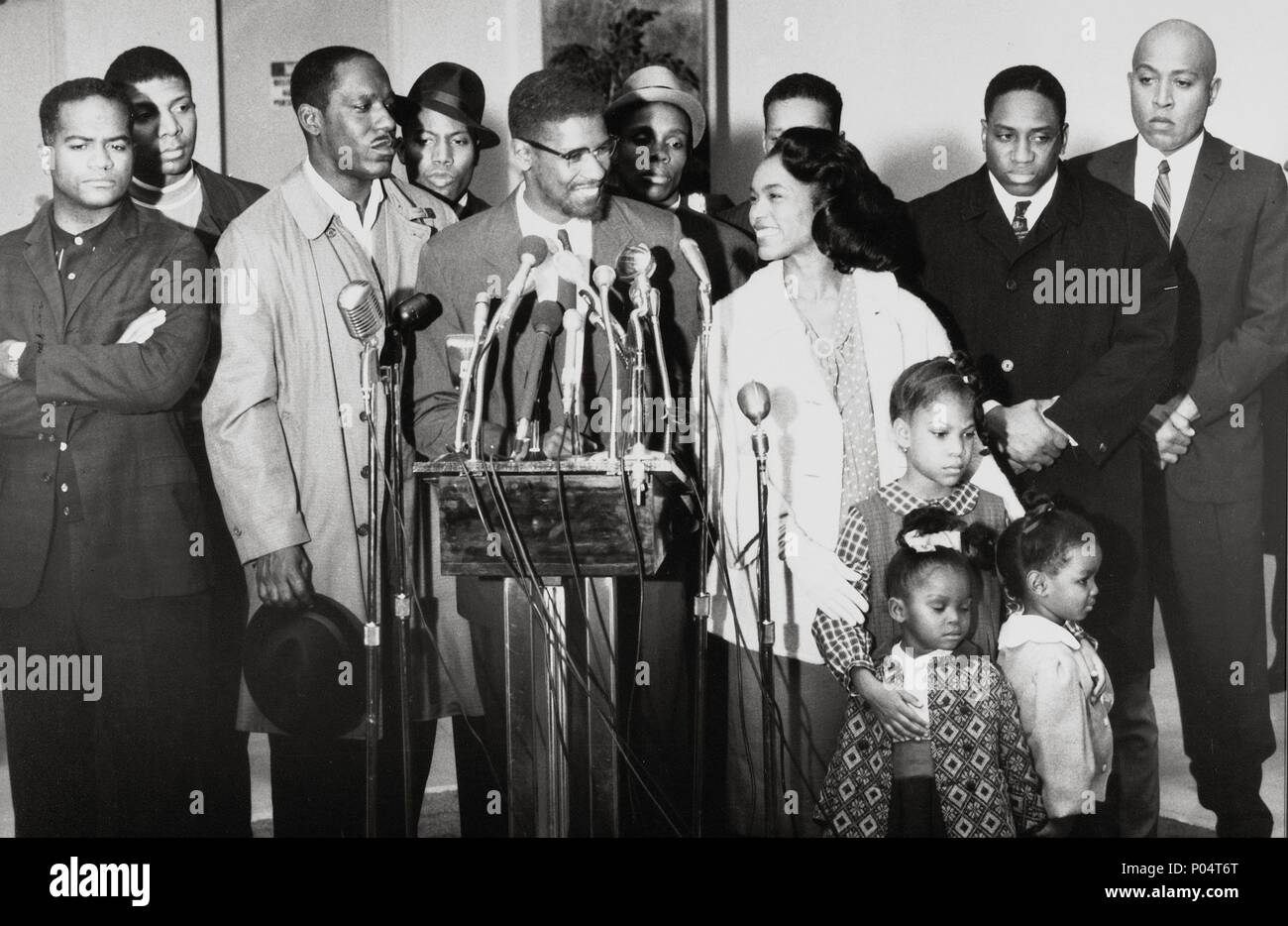 Titre original : Malcolm X. Titre français : Malcolm X. Réalisateur ...