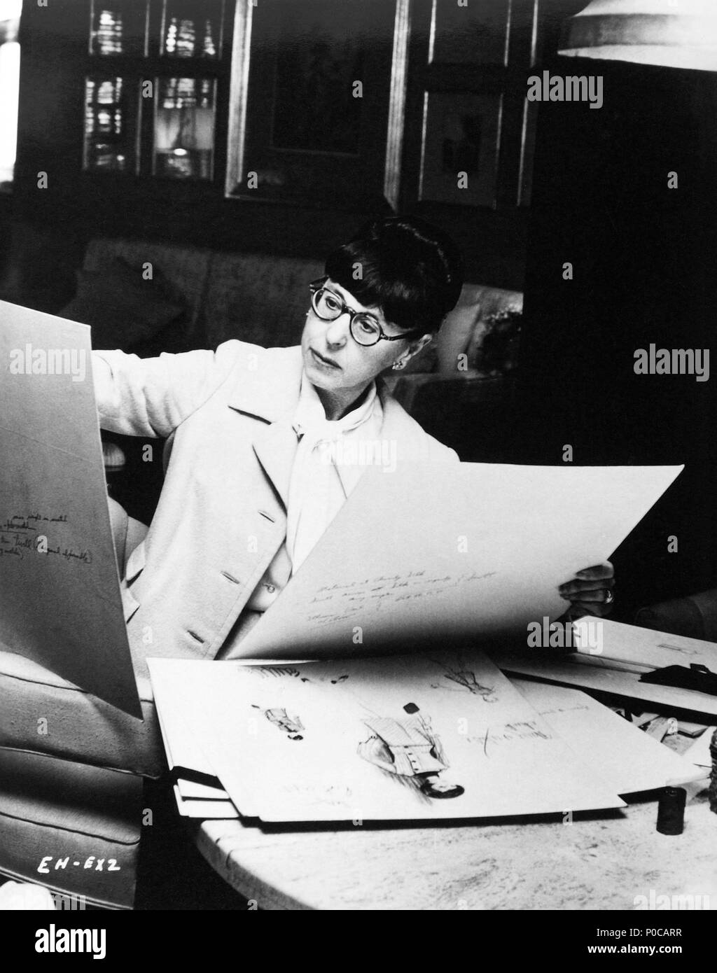 Edith head costume Banque de photographies et d’images à haute ...